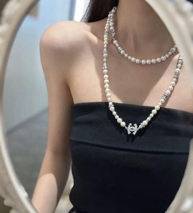 Value-priced Chanel Necklaces