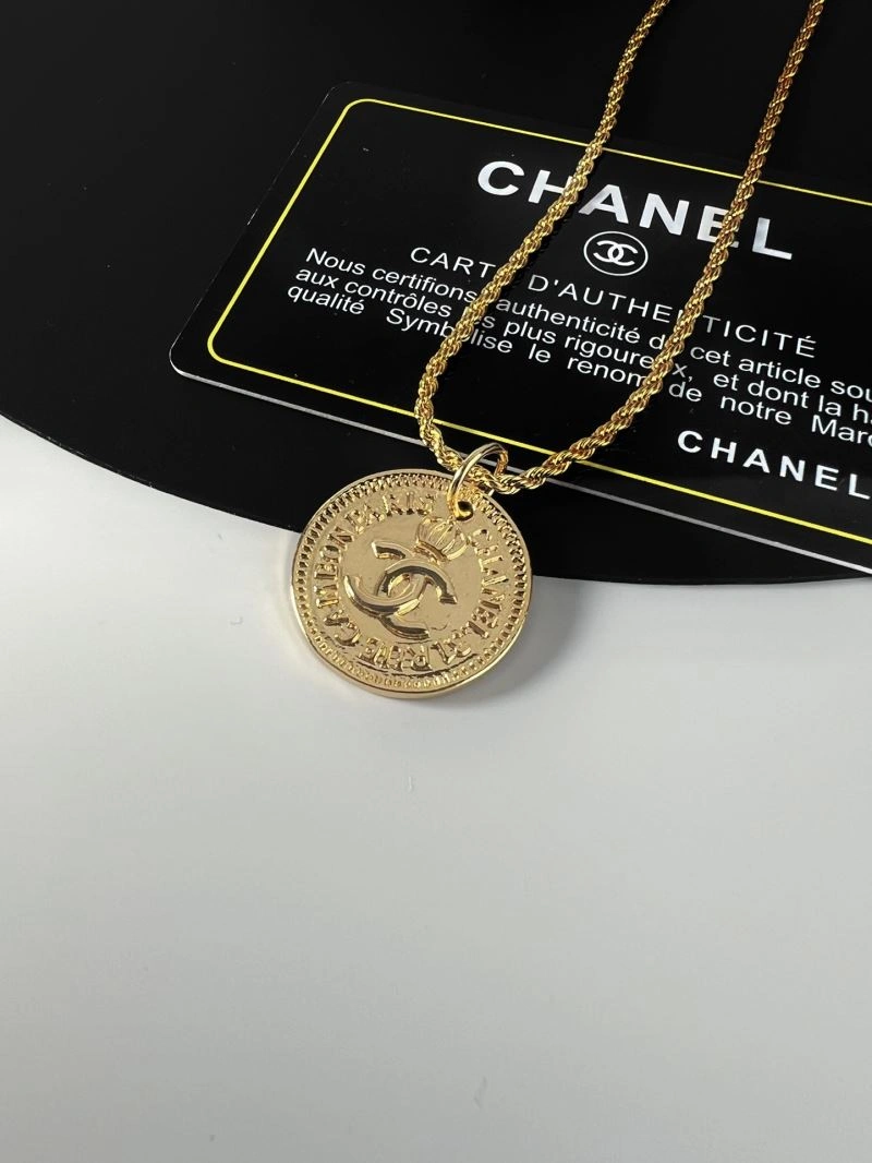 Low-cost Chanel Necklaces