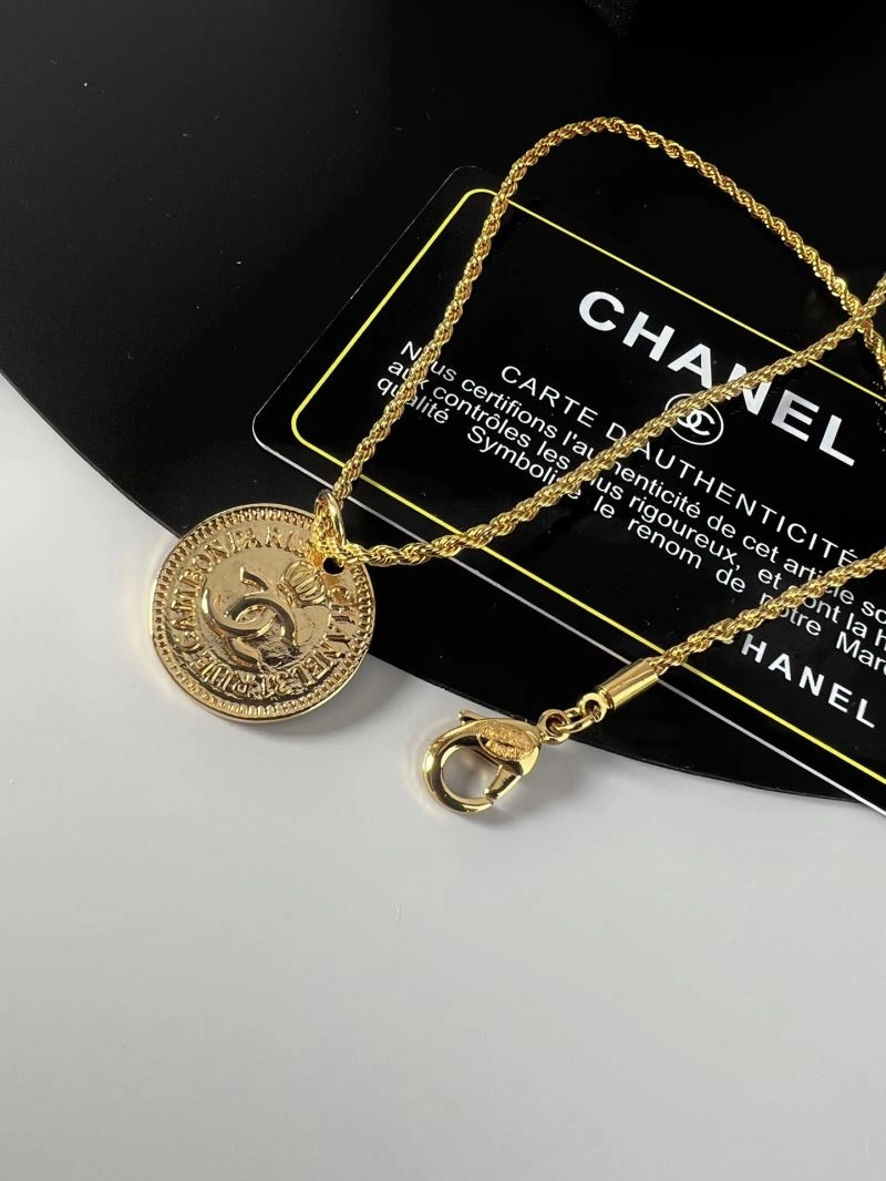 Low-cost Chanel Necklaces