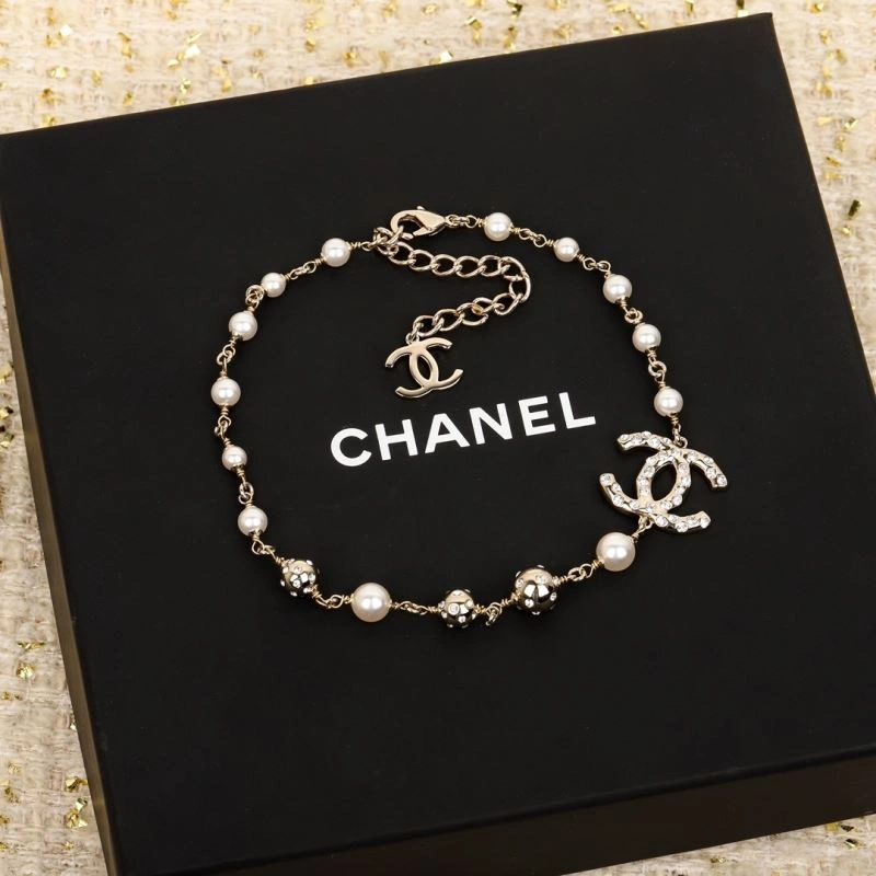 Value-priced Chanel Necklaces