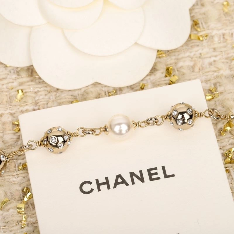 Value-priced Chanel Necklaces