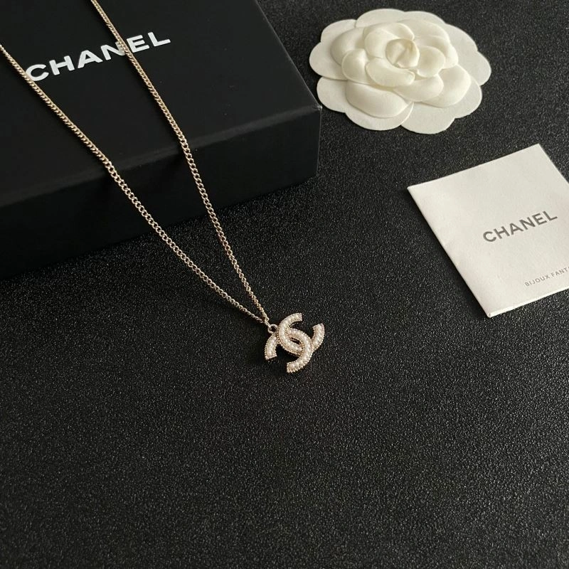 Value-priced Chanel Necklaces