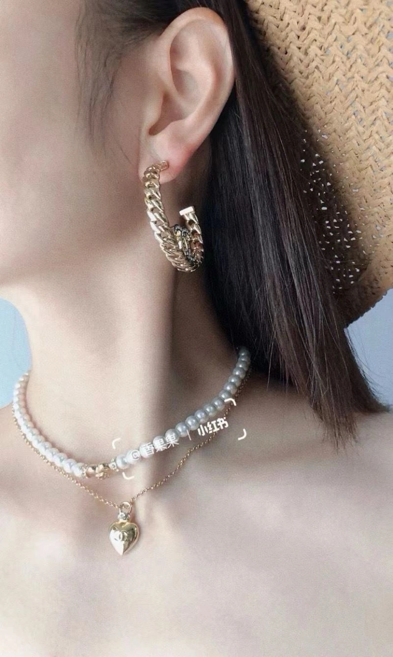 Affordable Chanel Necklaces