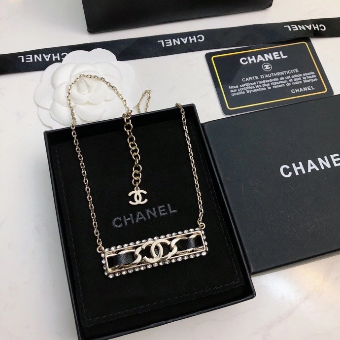 Indistinguishable Chanel Necklaces
