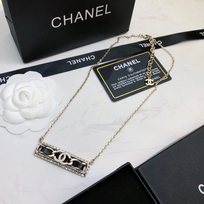 Indistinguishable Chanel Necklaces