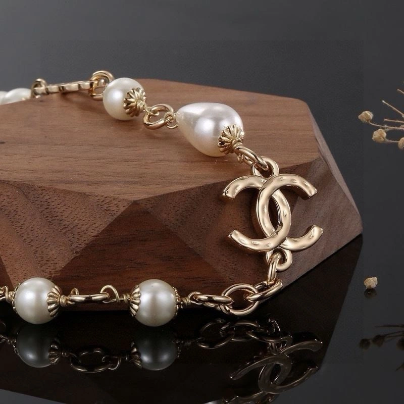 Value-priced Chanel Necklaces