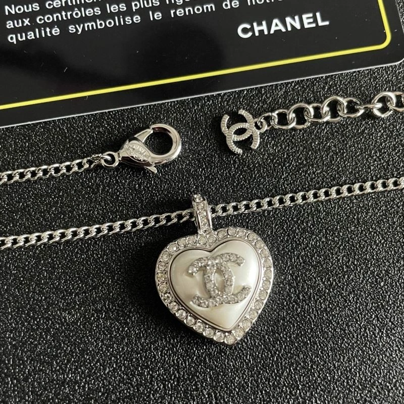 Cut-rate Chanel Necklaces