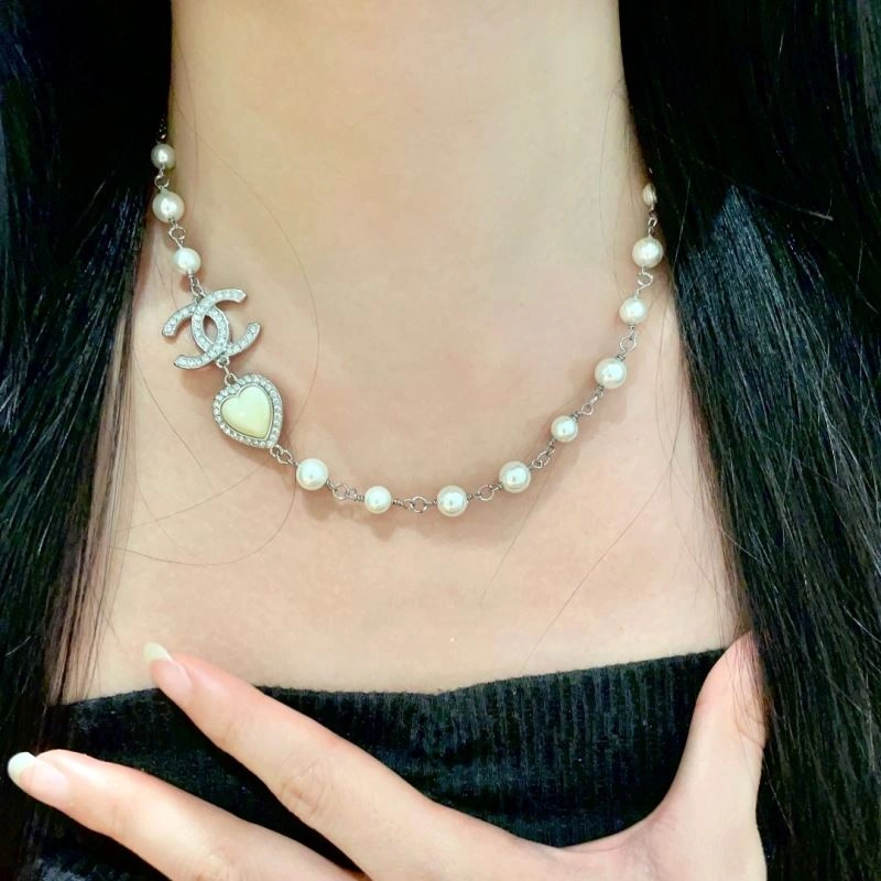 Brand-original Chanel Necklaces
