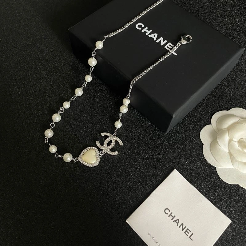 Brand-original Chanel Necklaces