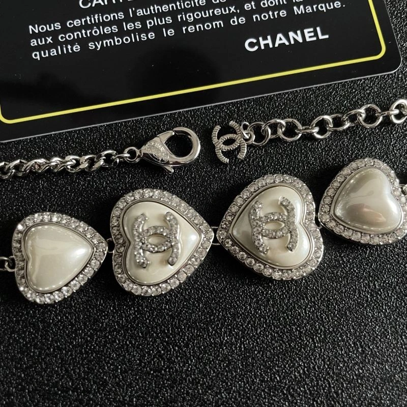 Bargain Chanel Necklaces