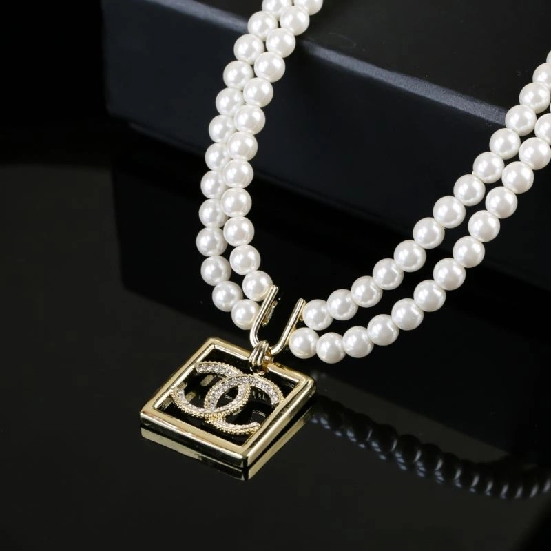 Brand-original Chanel Necklaces