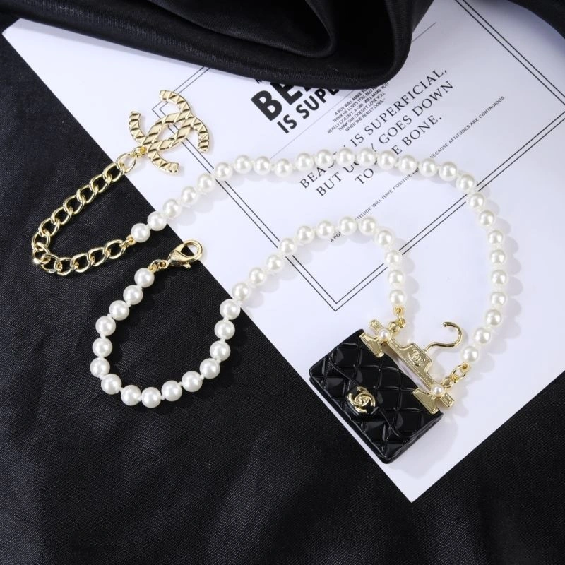 Original Chanel Necklaces
