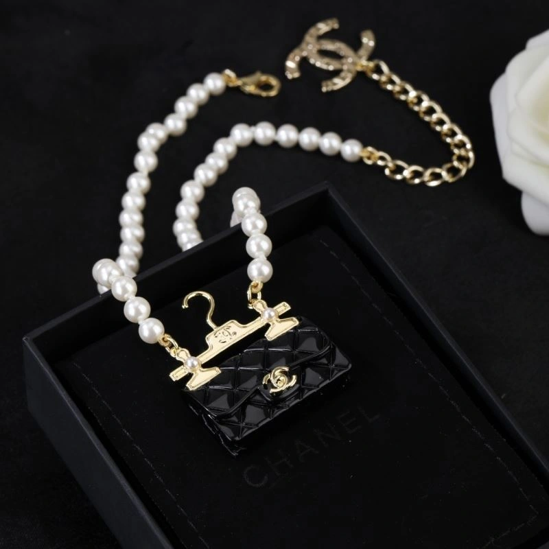 Original Chanel Necklaces