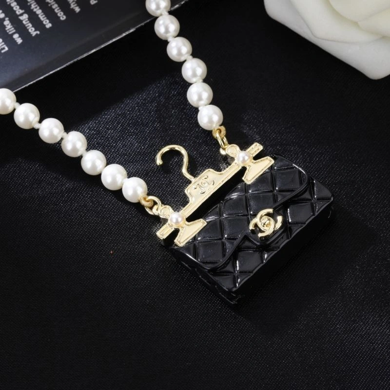 Original Chanel Necklaces