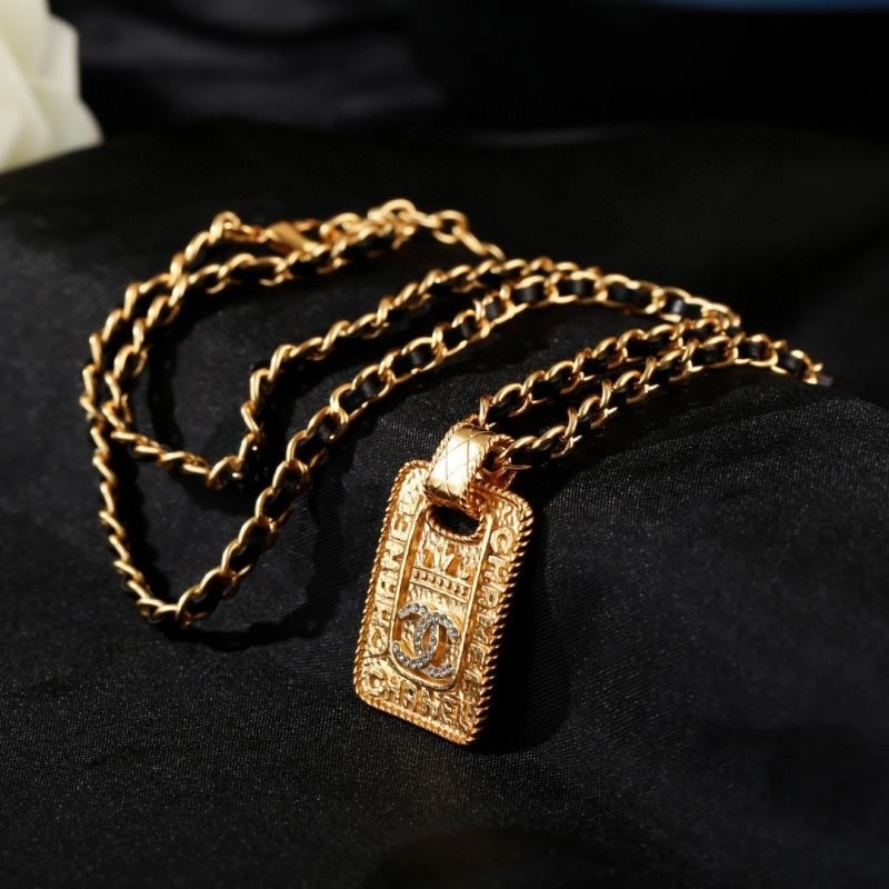 Precise copy Chanel Necklaces