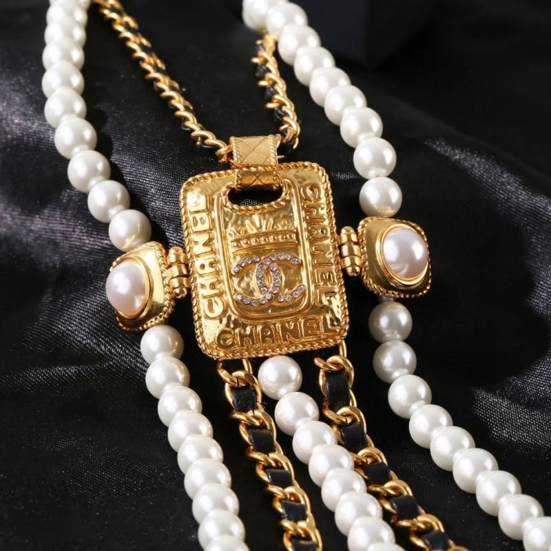Exact replica Chanel Necklaces