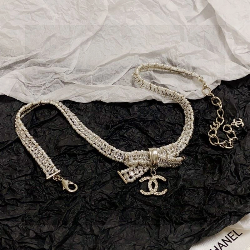 Bargain Chanel Necklaces