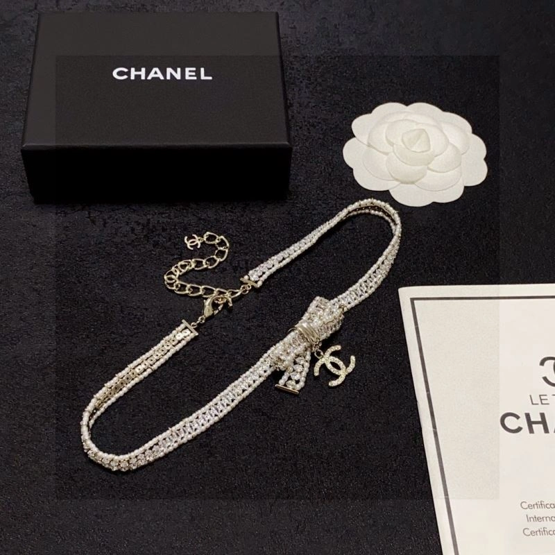 Bargain Chanel Necklaces
