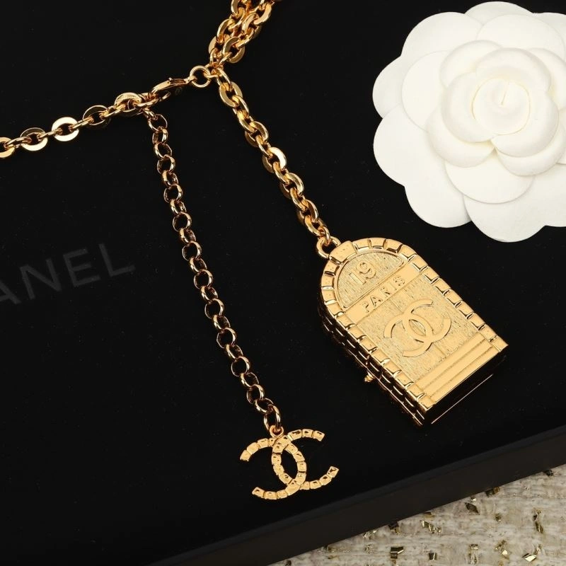 1:1 copy Chanel Necklaces
