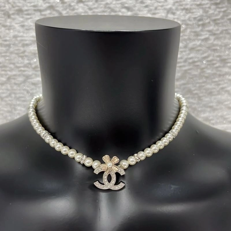 Brand-authenticated Chanel Necklaces