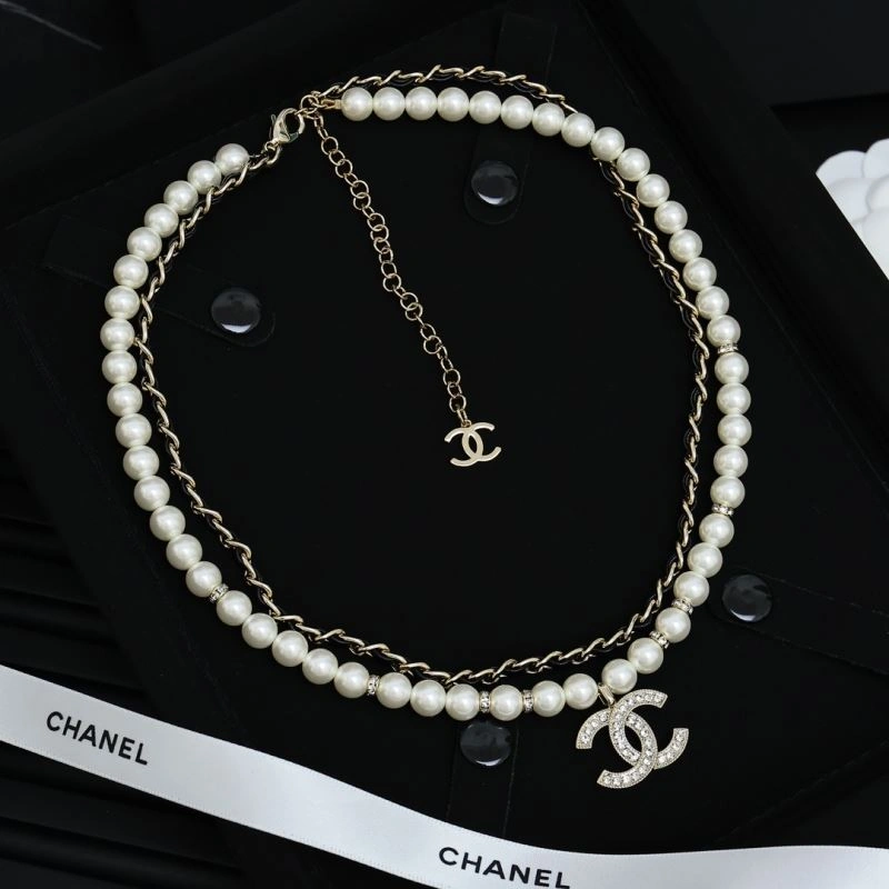 Cut-rate Chanel Necklaces