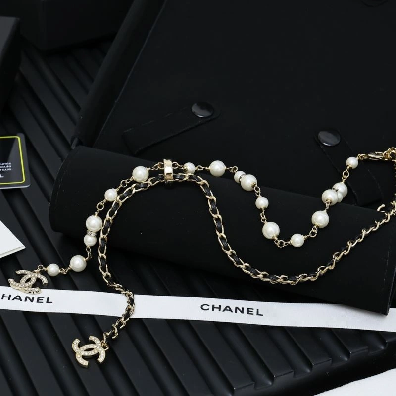 Top match Chanel Necklaces
