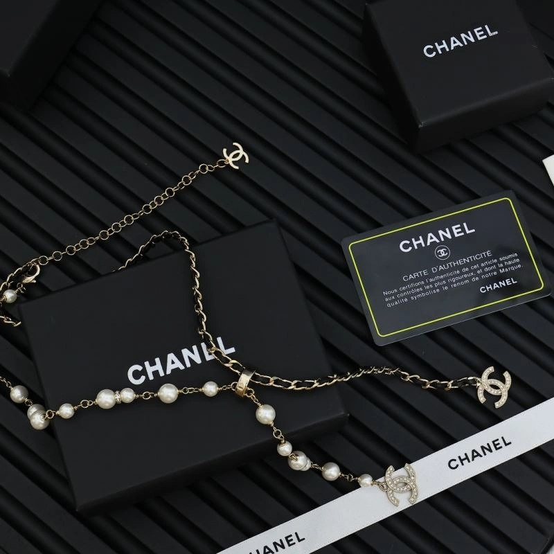Top match Chanel Necklaces