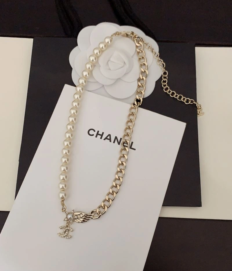 Inexpensive Chanel Necklaces