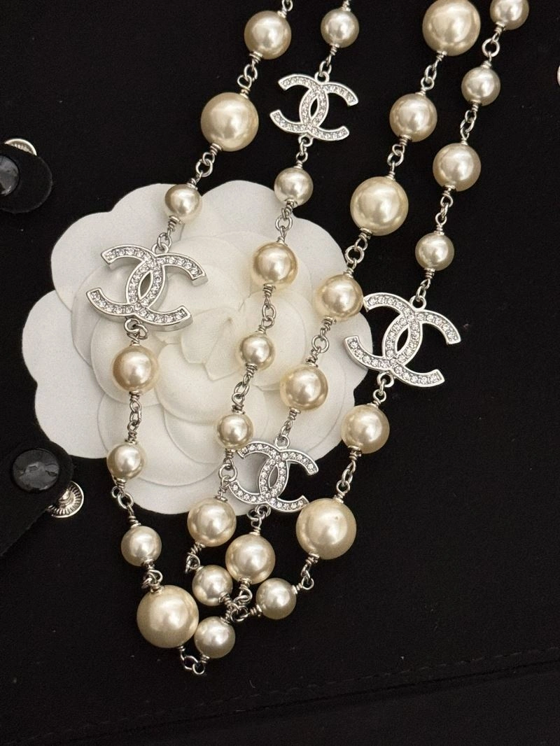 Top match Chanel Necklaces