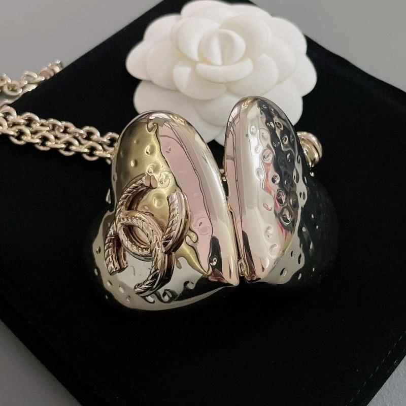 Precise copy Chanel Necklaces