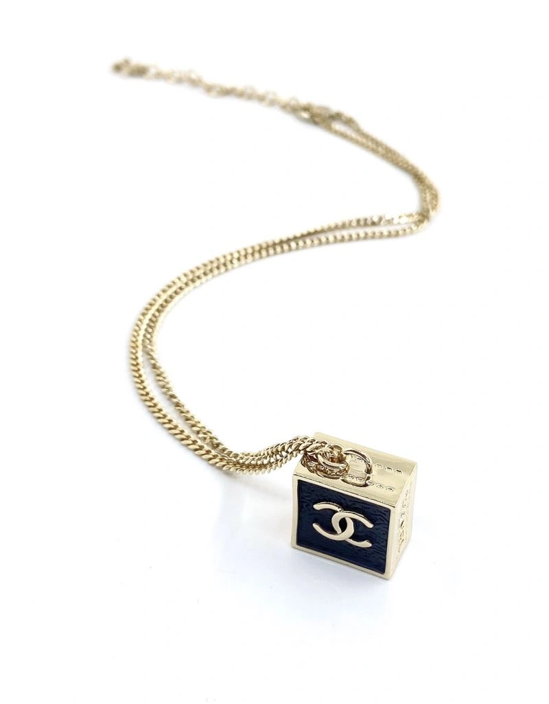 1:1 copy Chanel Necklaces