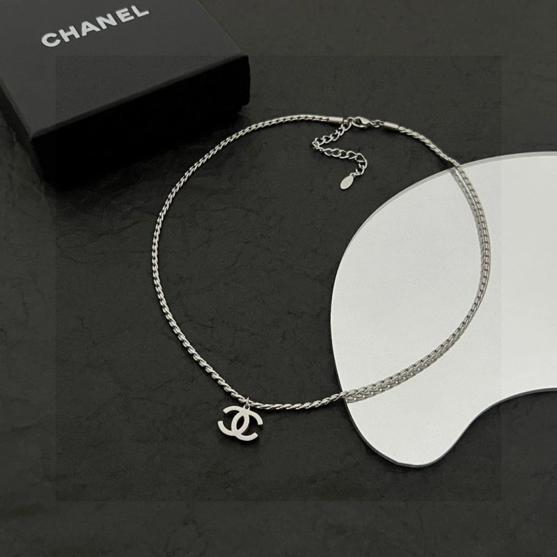Brand-authenticated Chanel Necklaces