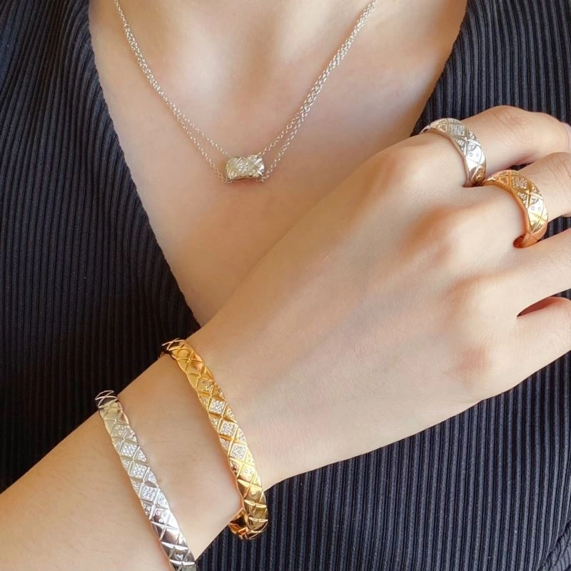 Discounted Chanel Necklaces