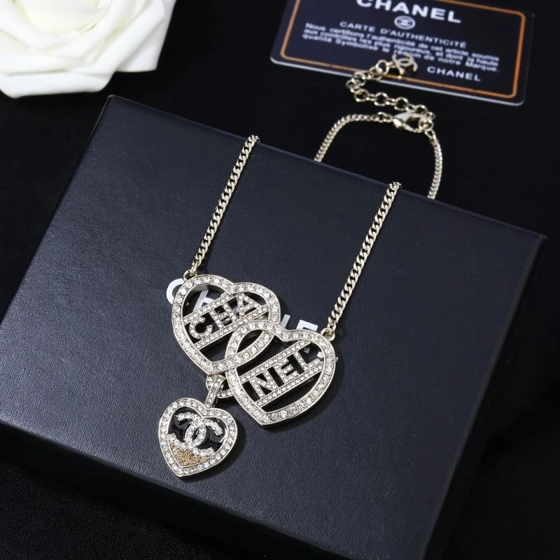 Cut-rate Chanel Necklaces