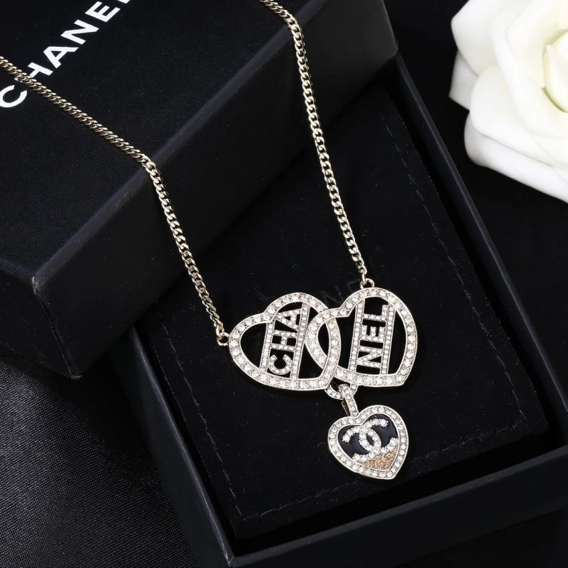 Cut-rate Chanel Necklaces