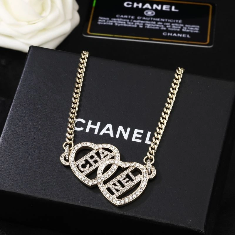 Inexpensive Chanel Necklaces