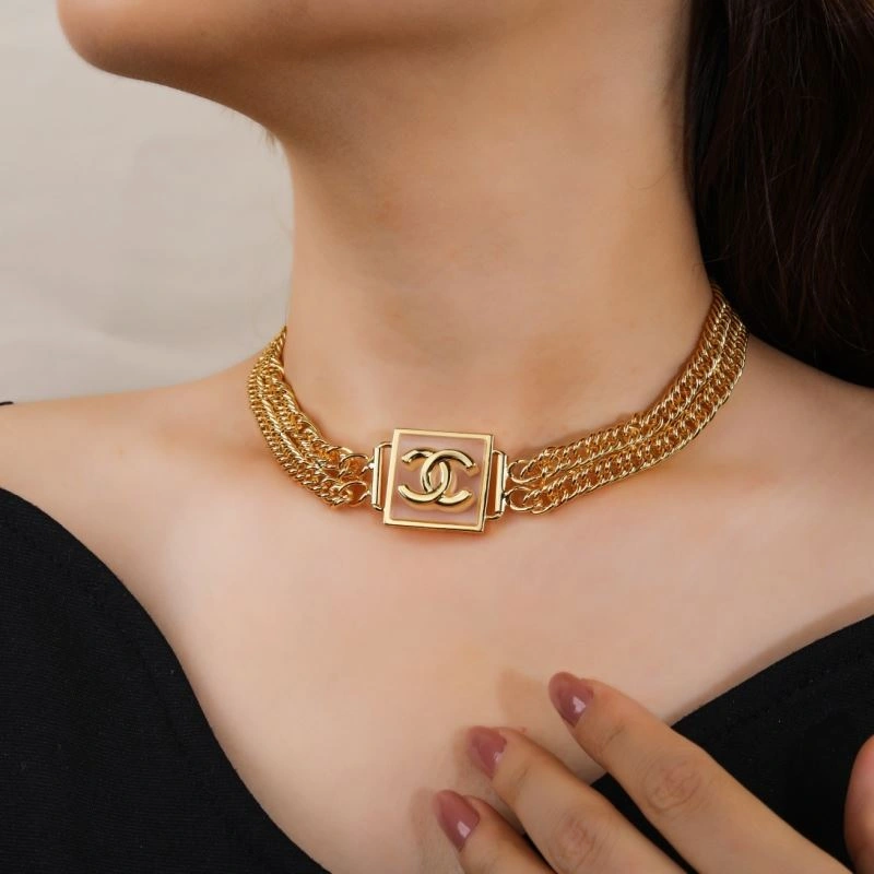 Bargain Chanel Necklaces