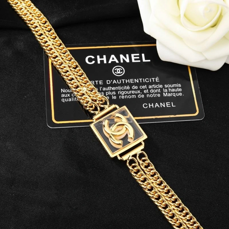 Bargain Chanel Necklaces