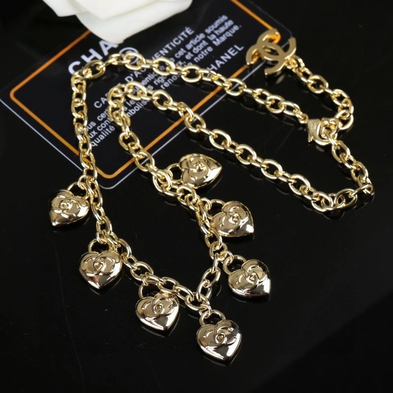 Accurate model Chanel Necklaces