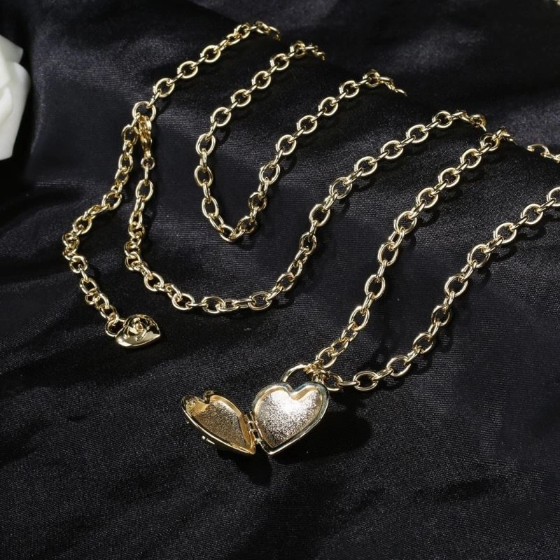 Brand-authenticated Chanel Necklaces