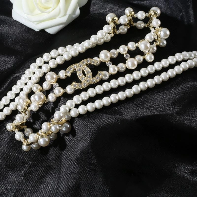 Inexpensive Chanel Necklaces