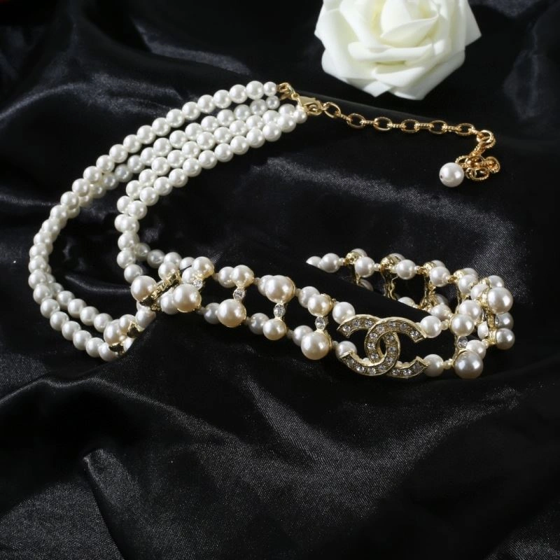 Inexpensive Chanel Necklaces