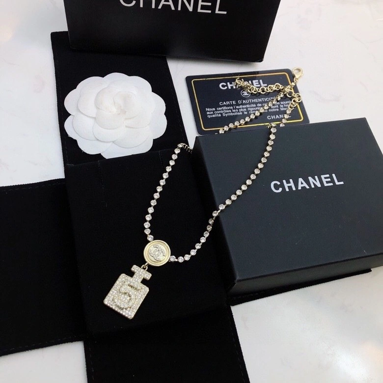 Brand-original Chanel Necklaces