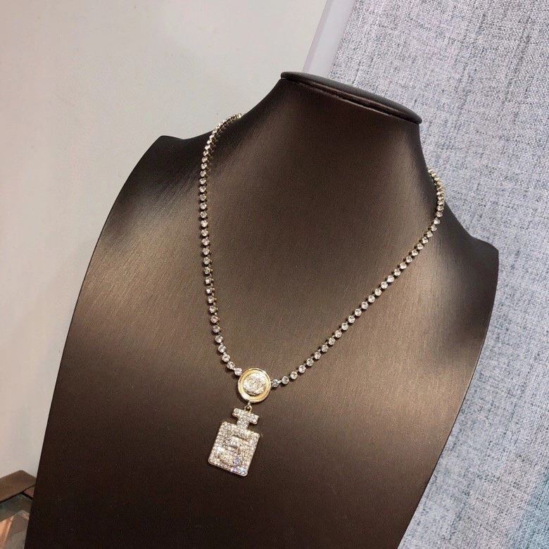 Brand-original Chanel Necklaces