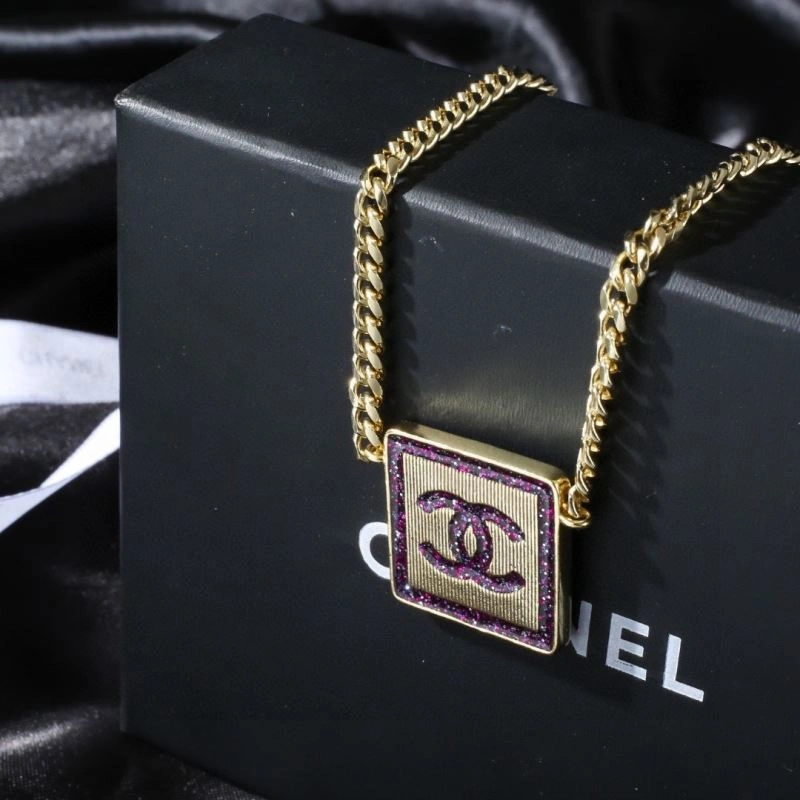 Brand-original Chanel Necklaces