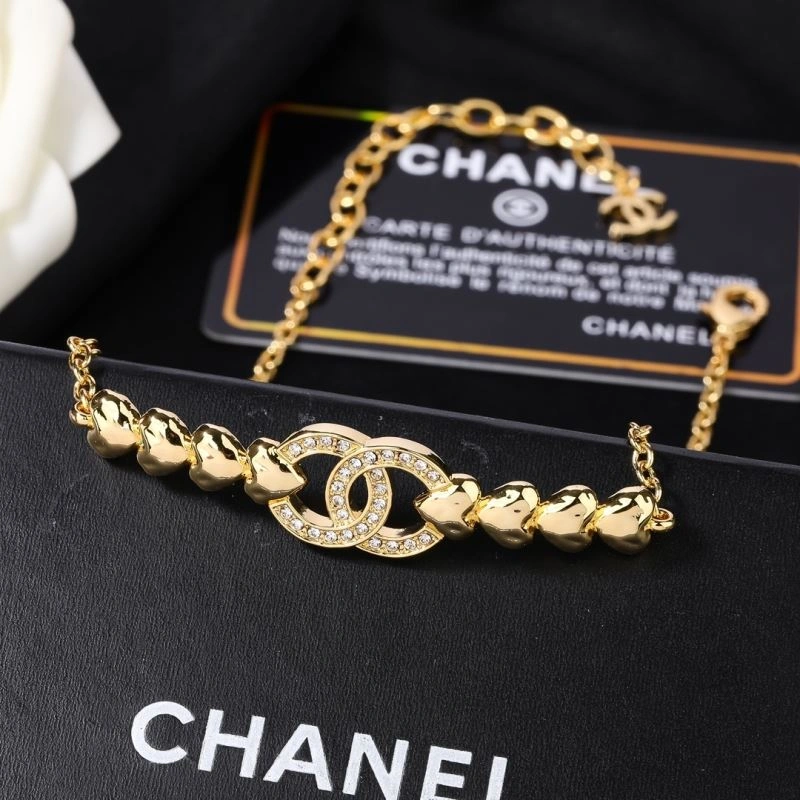 Brand-original Chanel Necklaces