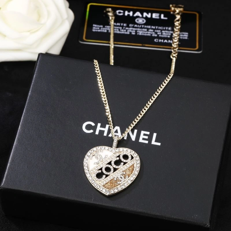 Indistinguishable Chanel Necklaces