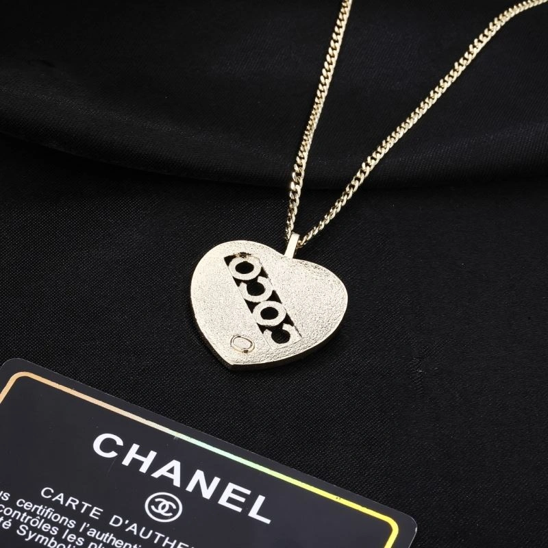 Indistinguishable Chanel Necklaces