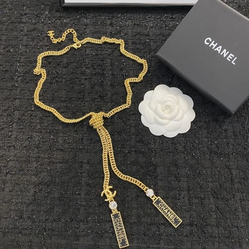 Top match Chanel Necklaces