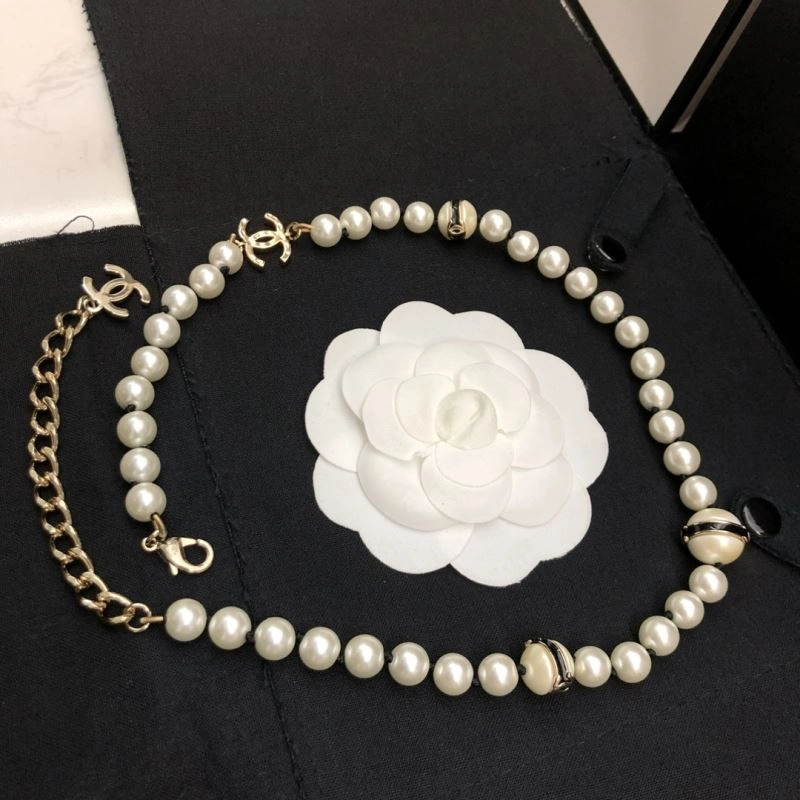 Bargain Chanel Necklaces